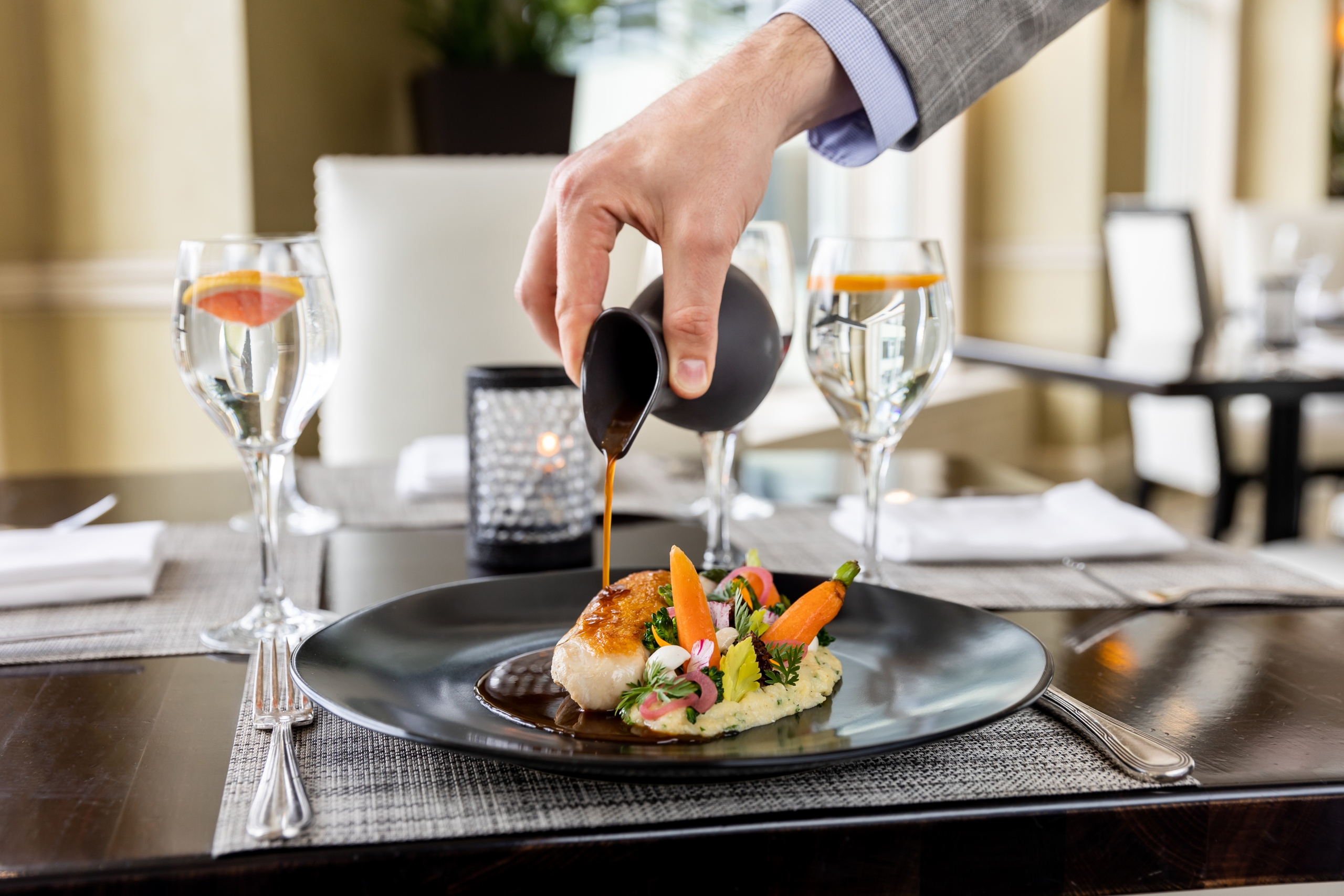 Banff Dining & Restaurants | The Rimrock Resort Hotel